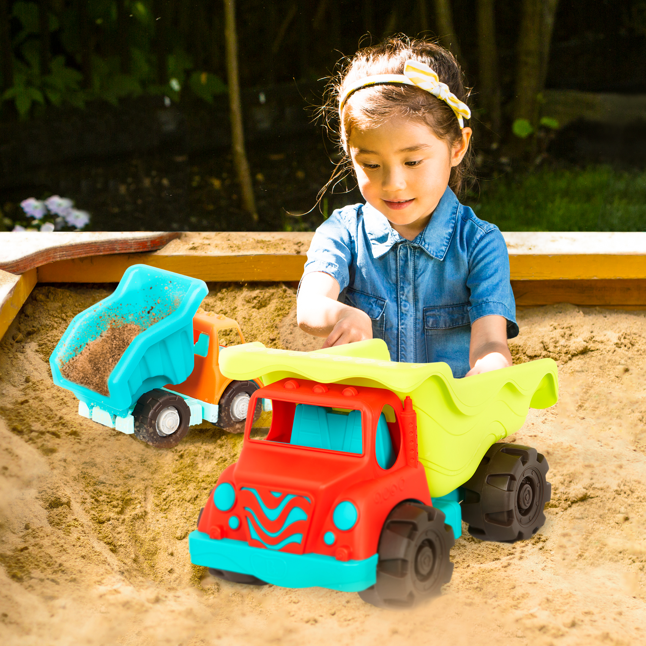 Btoys, Dump Truck Duo – zestaw dwóch wywrotek z olbrzymią ciężarówką Colossal Cruiser